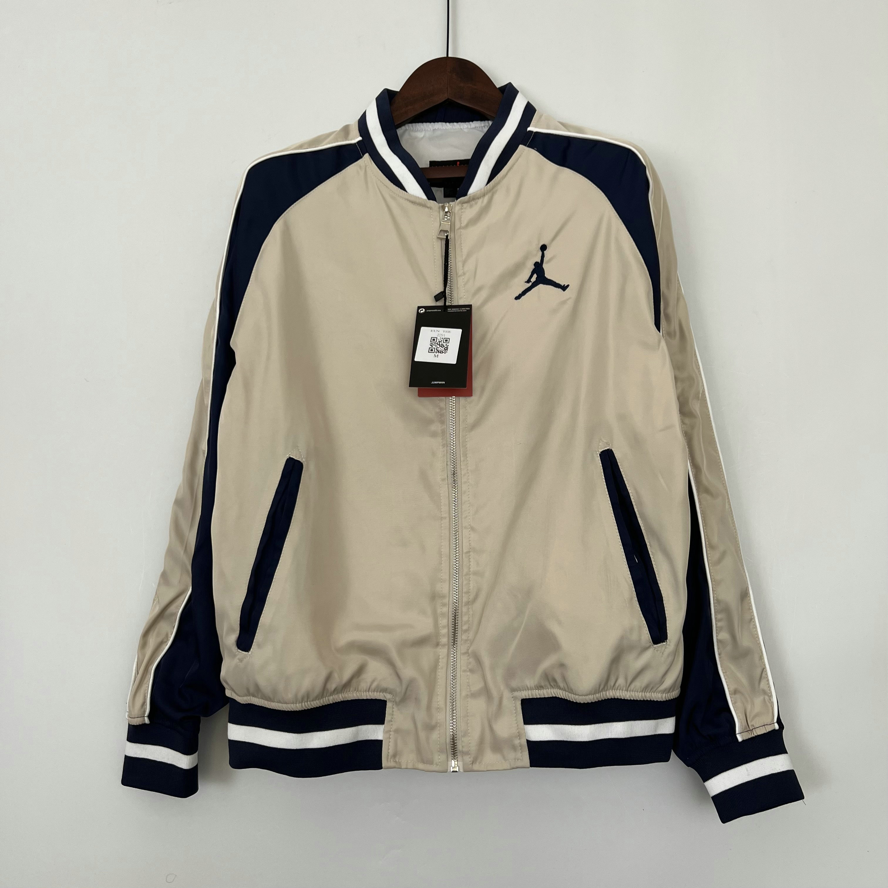 Comprare Giacca A Vento Jordan Marrone 2023/2024